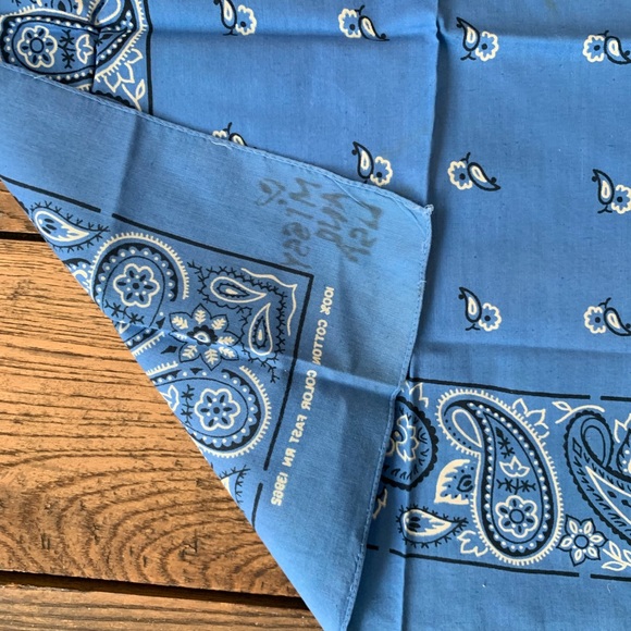 Vintage | Accessories | Vintage Fast Color Sky Blue Paisley Bandana ...